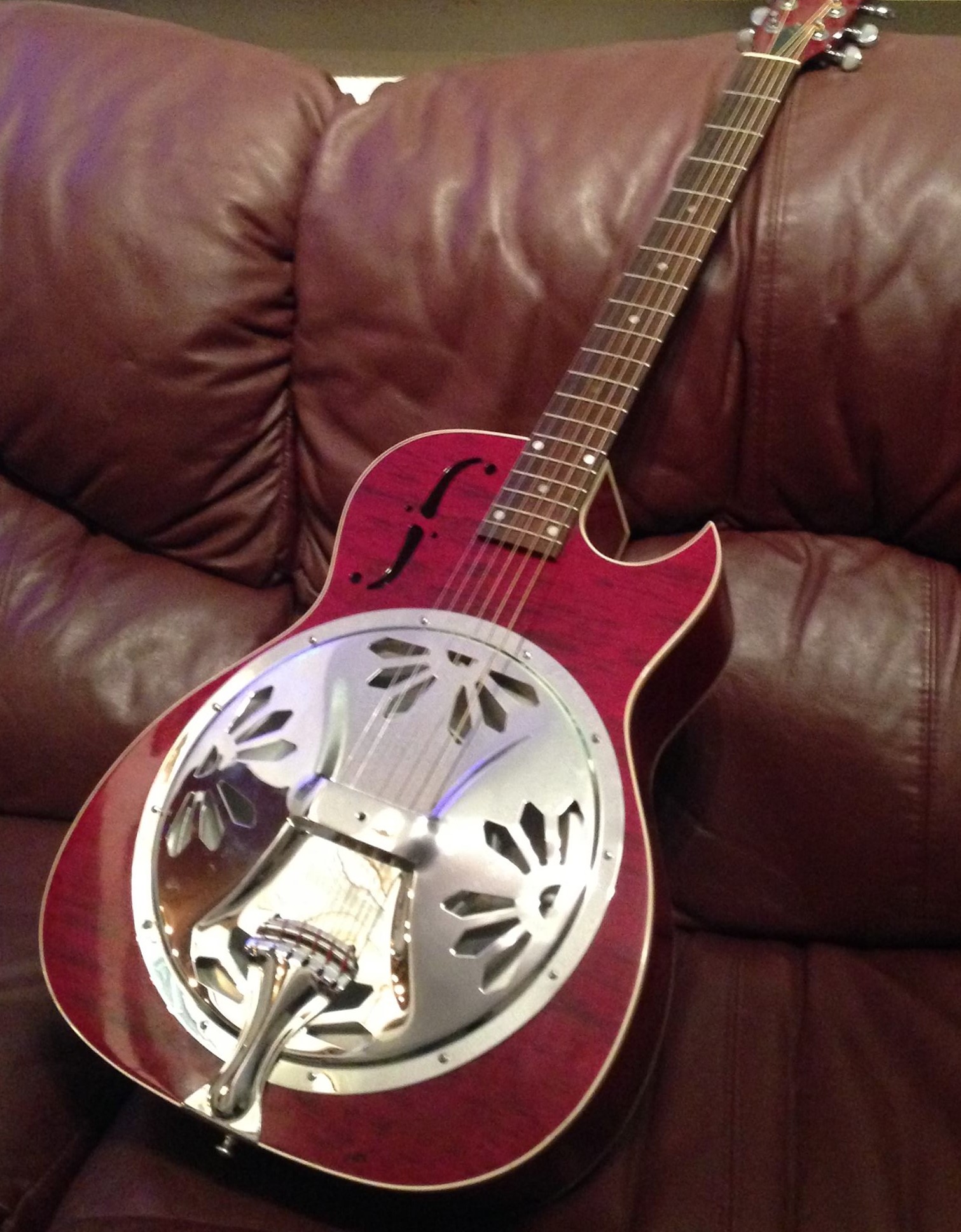 About – Mercury Lab Guitars