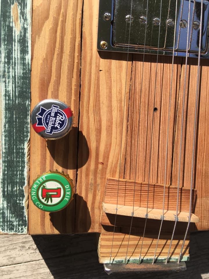 Cigar box guitars – Mercury Lab Guitars